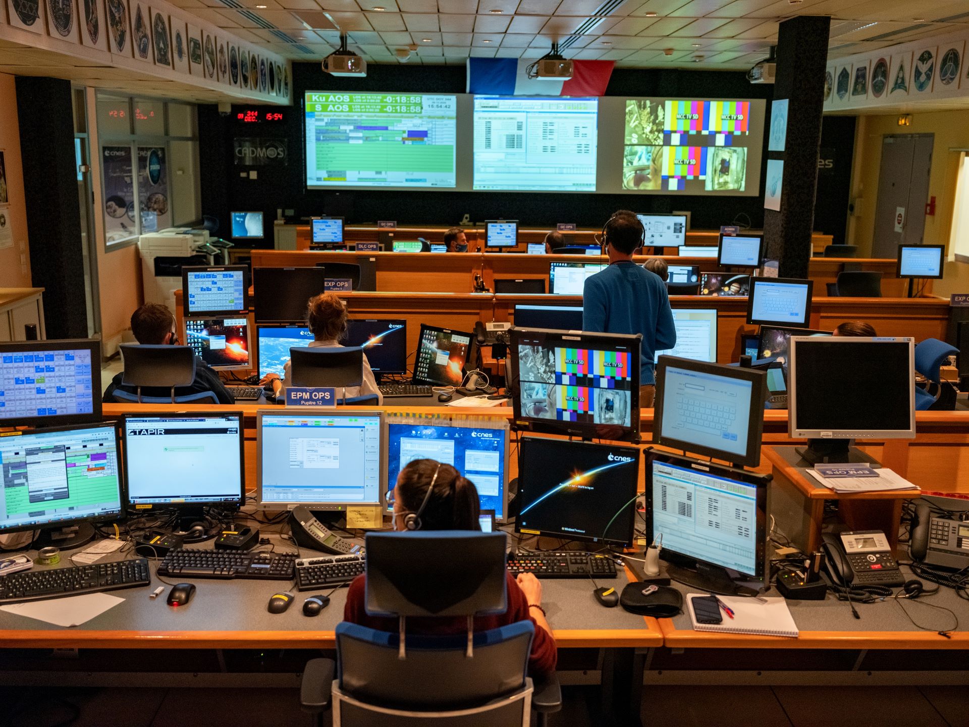 Qu’est-ce que le Cadmos, qui prépare et suit les expériences de Sophie Adenot ? | CNES